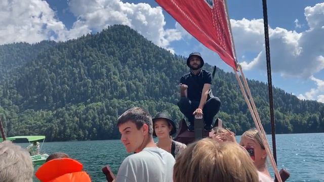Путешествие по Абхазии. Экскурсия на озеро Рица