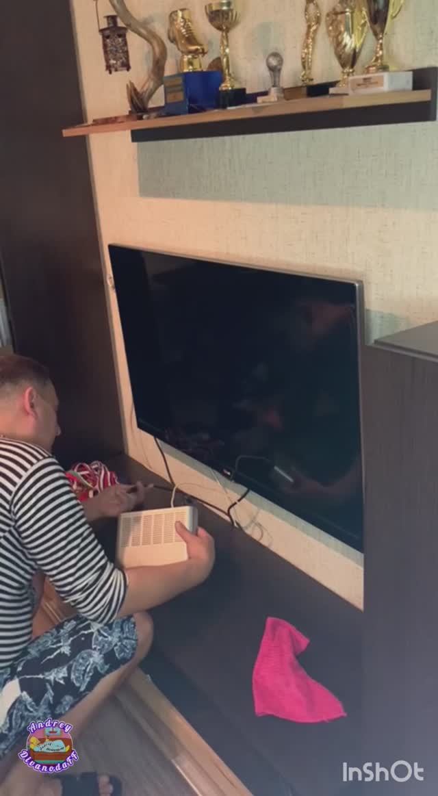 Наконец-то я его повесил.