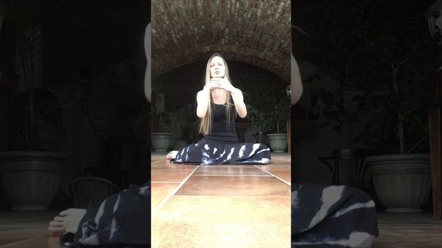 Танец-материя. Интуитивные_танцы_марафон Задание 1.