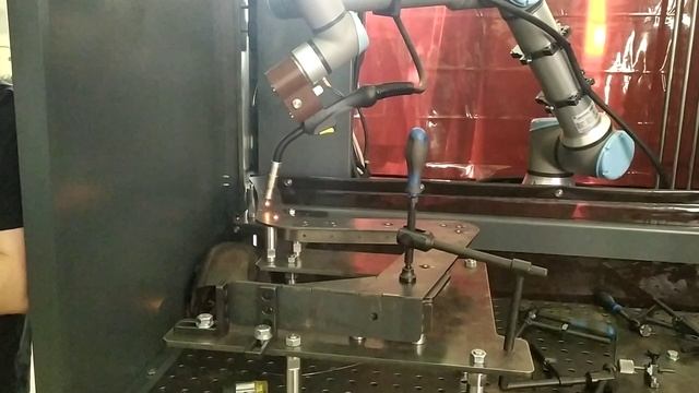 Сварка коллаборативным роботом