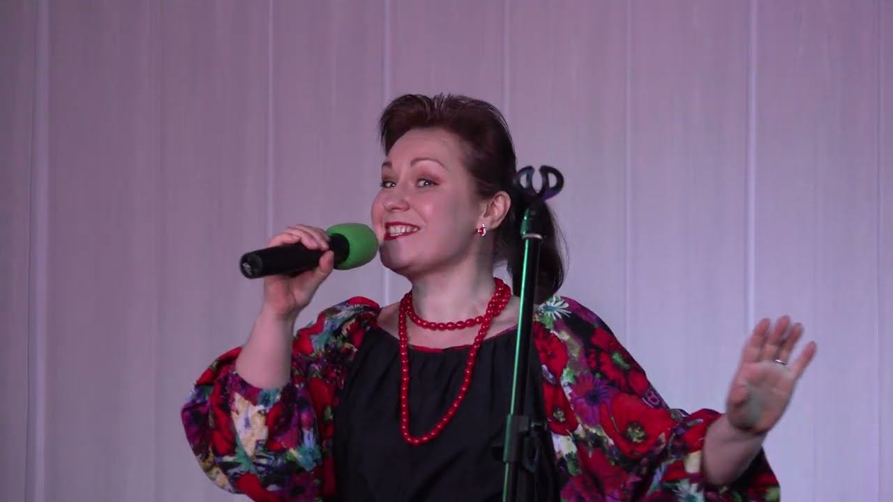 "Хороши весной в саду цветочки". Слова С. Алымова  Музыка Б. Мокроусова. Поёт Наталья Пашкова.