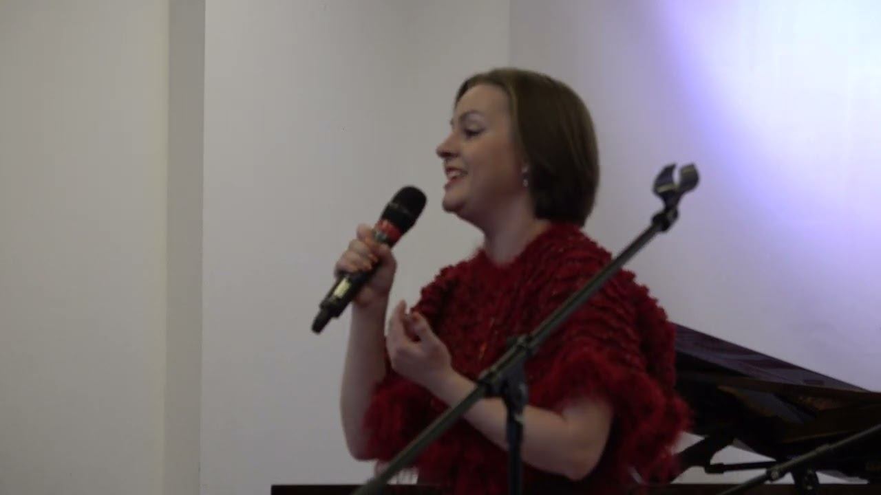 "Бабушка моя", муз. В. Темнова, сл. Г. Георгиева, поёт Татьяна Острягина