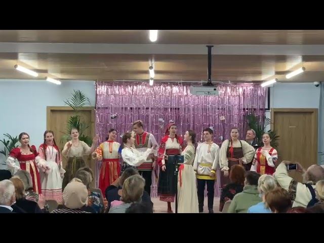 "Ой, Маришка воду нося", плясовая Воронежской области.