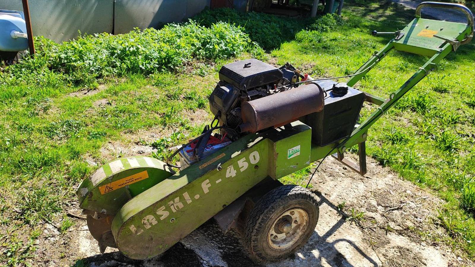 Аренда измельчителя пней Laski F450 | Аренда станков