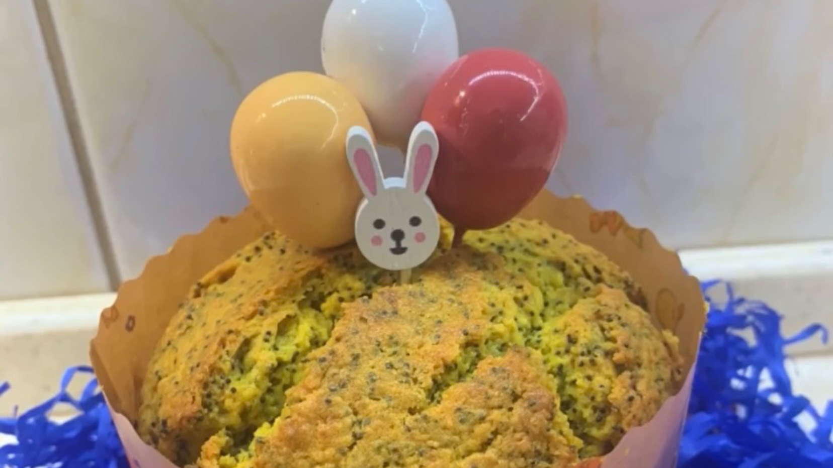 Лимонный кулич с маком