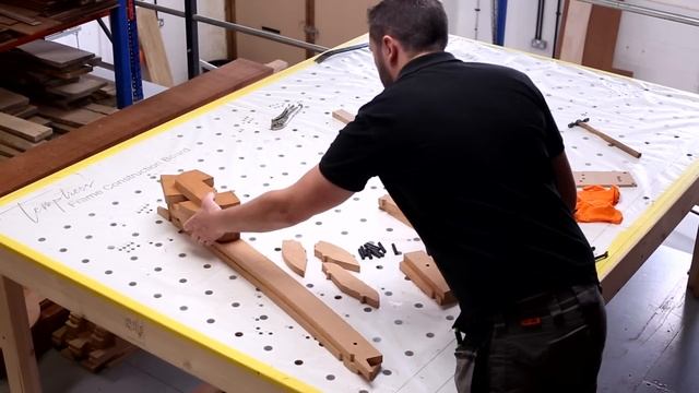 Делаем кучу шпангоутов.  Building Temptress Ep11