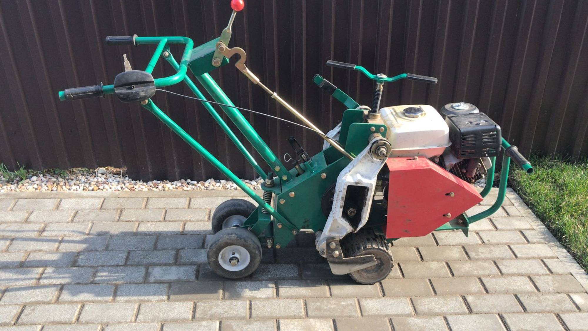 Подрезчик дерна Kashin Turf Cutter| Аренда станков