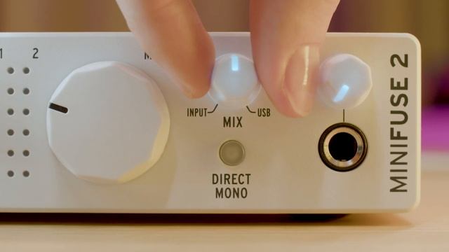 MiniFuse 2  обзор аудио интерфейса