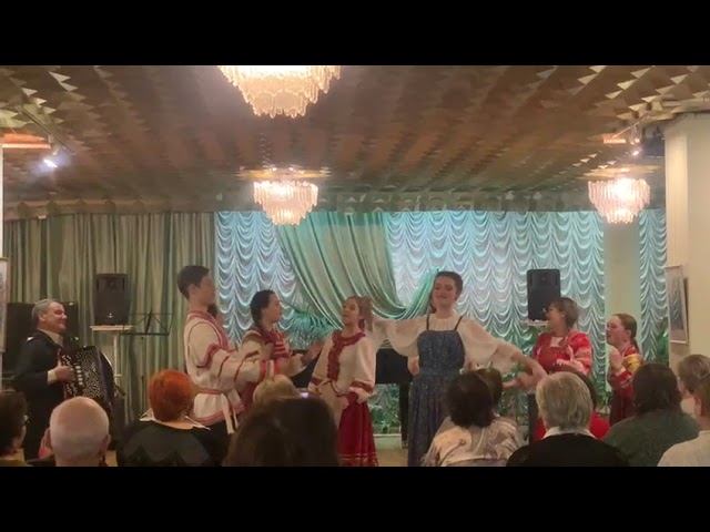 "А у нас ноня, белый день". Плясовая Воронежской обл. Исполняет ансамбль 2к СПО Ипполитова-Иванова