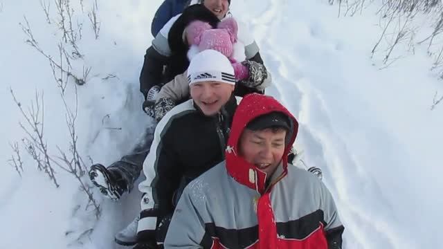 КАТАНИЕ НА ТЮБИНГЕ))) СТЕРЛИТАМАК ...  Клуб активного отдыха )