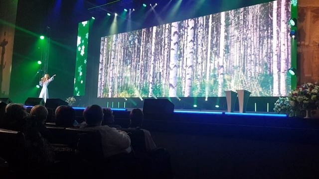 Елизавета Долженкова. "Русь-красавица". Видео канала Мой Петербург.