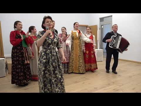 "Костры горят далекие",  муз. Б. Мокроусова,  сл. И. Шамова, поёт Наталья Пашкова,