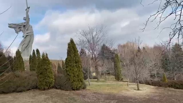 "Мамаев курган" днем. Волгоград 05 .02.2025 и вид с него!