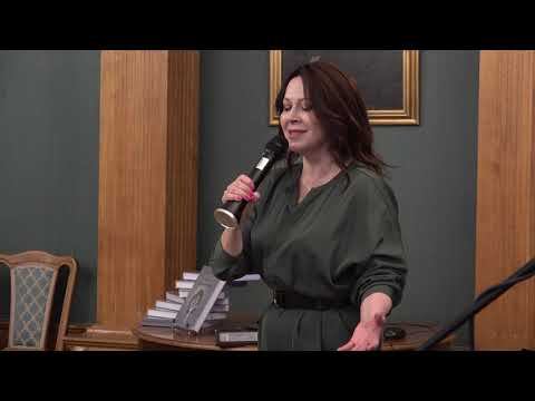 "Враги сожгли родную хату", муз. М. Блантера, сл. М Исаковского, поёт Татьяна Ветрова.