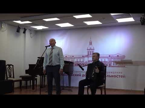 "Девятнадцать лет", муз. В. Темнова, сл. О. Левицкого, поёт Тимур Темнов