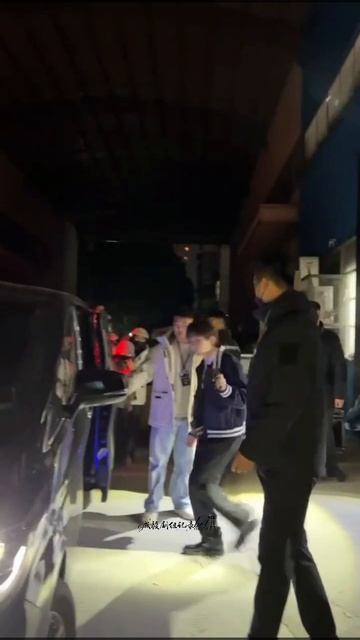 Чэн И после прямого эфира Tudor, 08.02.2025