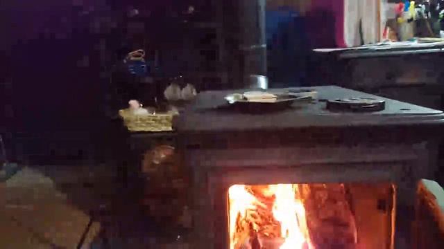 Как сильно и как быстро нагревается камин_на примере Jotul F601