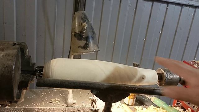 Поделка из дерева, на токарном станке своими руками.