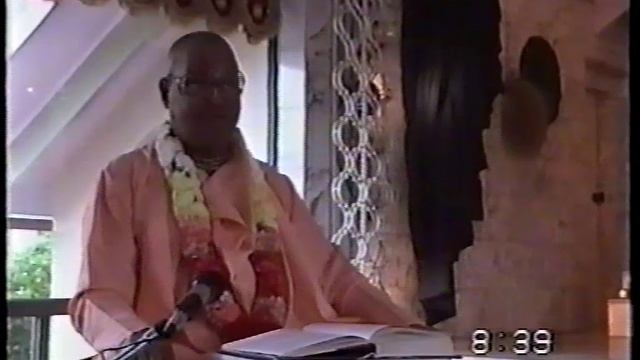 Никто не может понять, что делает вайшнав, Шрила Гоур Говинда Свами, ШБ 3.33.15, 3.11.1990