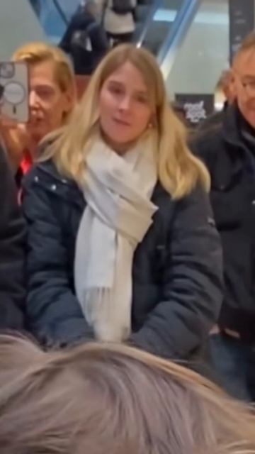 Dance Monkey - Tones and I