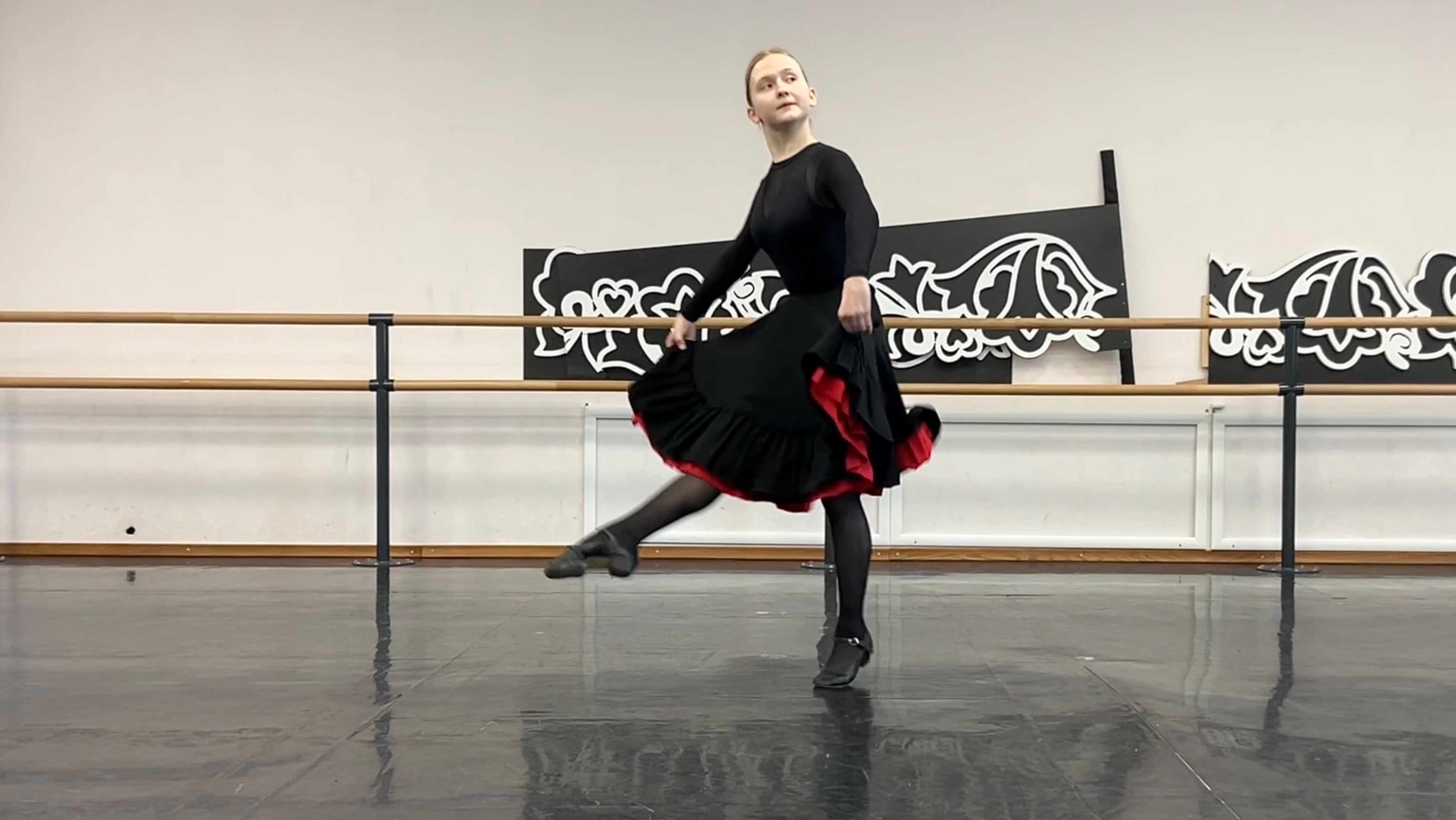 ТАТАРСКИЙ ТАНЕЦ-КОДА ТАНЦА-ВЕРОНИКА-ДЕВОЧКА-ОГОНЬ!