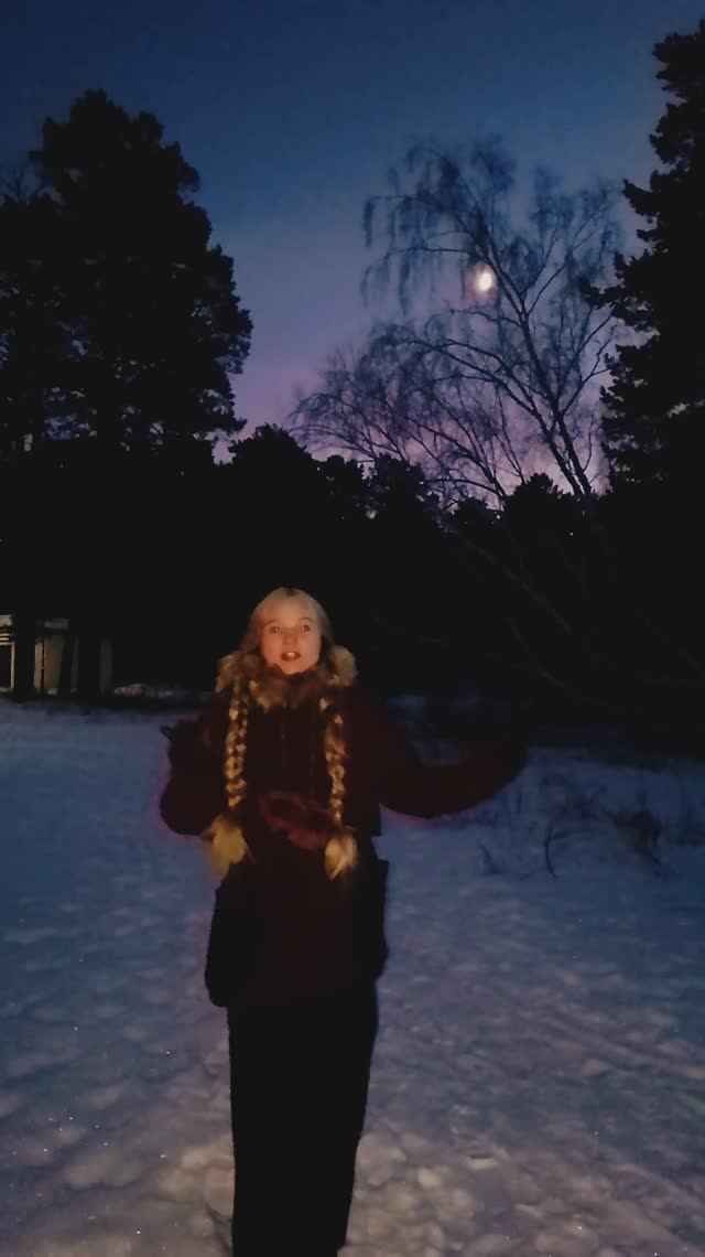 В лунном сиянии снег серебрится (Динь-динь-динь) в живом исполнении. Певица Алина Герц #романс