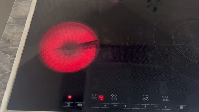 Индукционная Плита