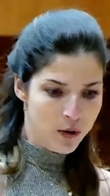 Monica SCHWARTZ performs Der Hölle Rache kocht in meinem Herzen from Mozart's opera ZAUBERFLÖTE