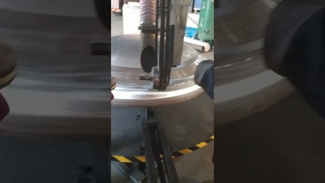 Стенд для шлифовки днищ и обечаек (замена шкива)