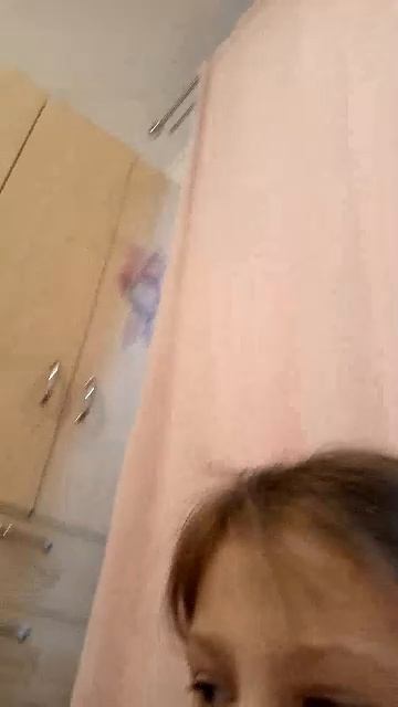 растяжка в шпагате