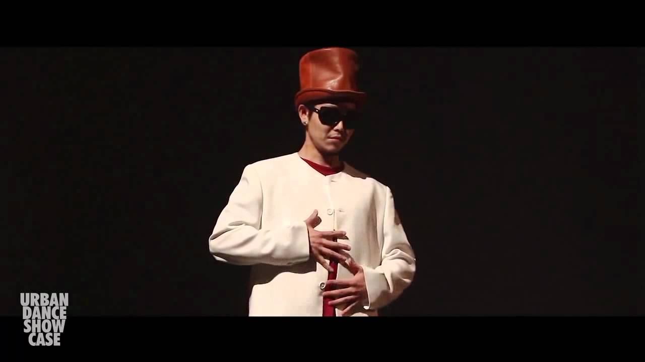 Танец Робота жесть прикол.mp4