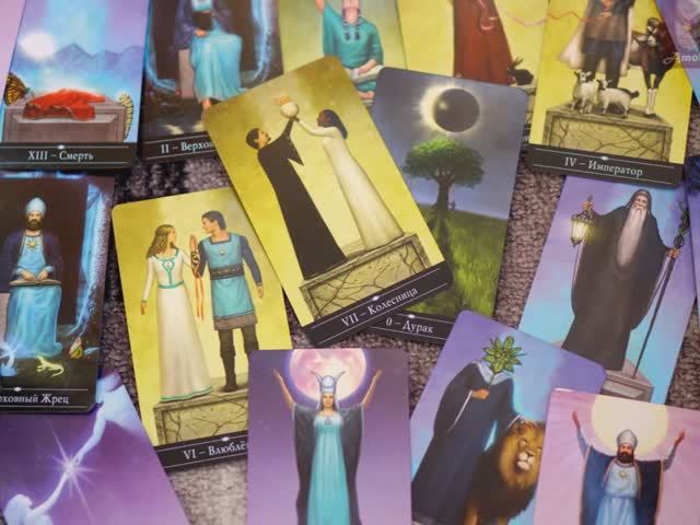 #63 галерея СЕРЕБРНОЕ КОЛДОВСКОЕ ТАРО