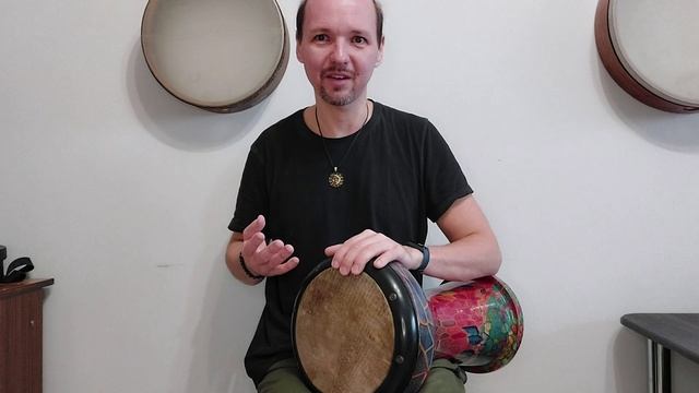 Дарбука, техника split-fingers одной рукой