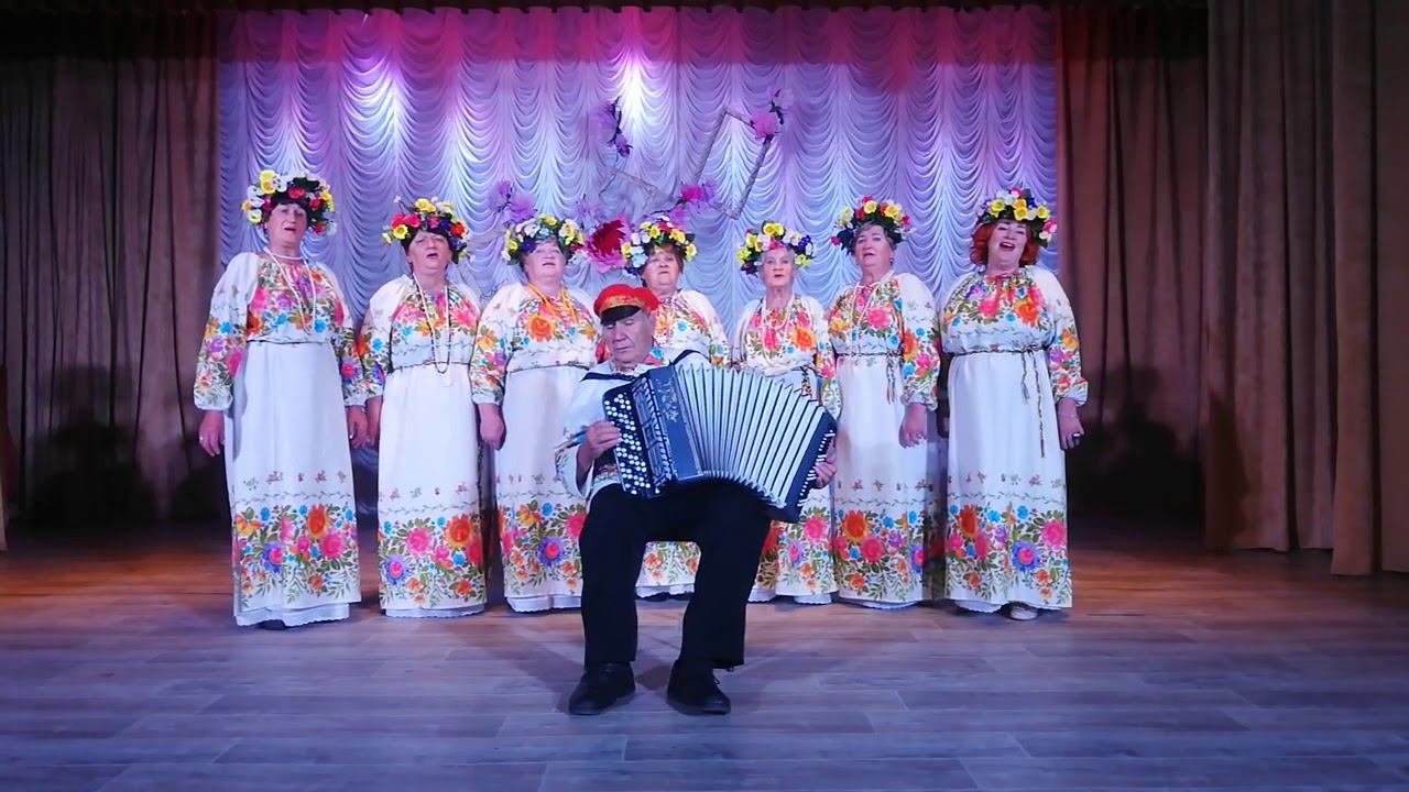 Народный ансамбль русской песни "Зорька алая" - "Ночка луговая"