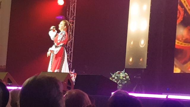 З.а. Марина Девятова. "Кадриль". Видео канала Мой Петербург.