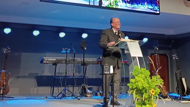 Iglesia Evangélica Pentecostal. Jesucristo manifestando su amor y su poder. 08-12-2024