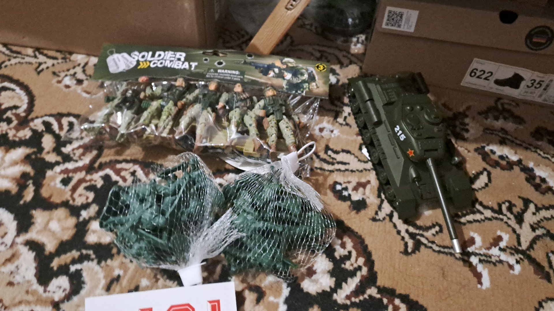 военный танк и наборы солдат обзор