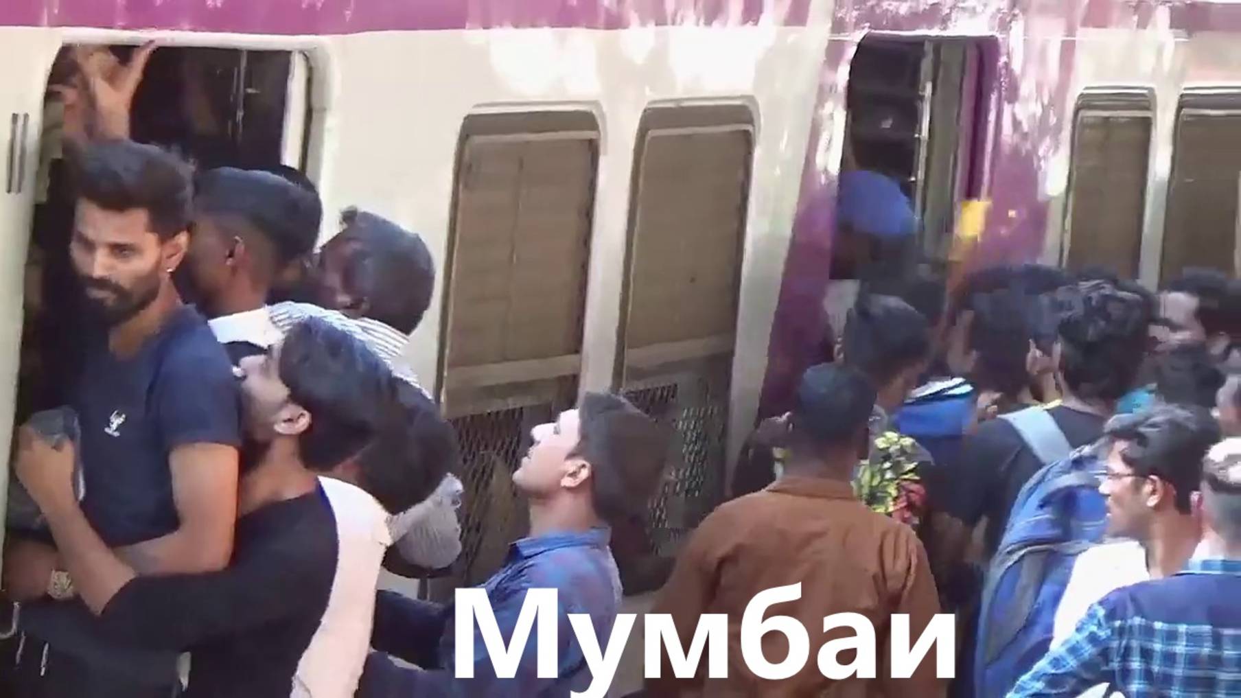 Обзор вокзала Чхатрапати-Шиваджи в Индии в городе Мумбай