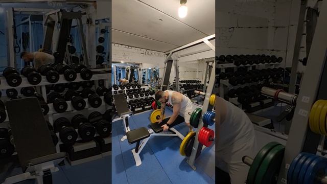 Смит: Ягодичный мост