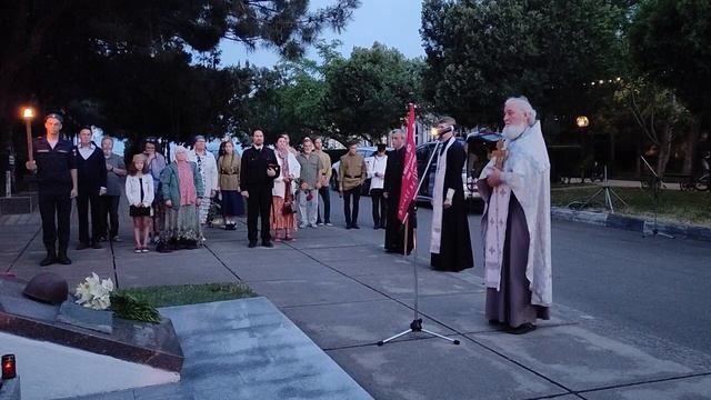 4:00 утра 22 июня Панихида Храм Серафима Саровского. Анапа.