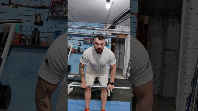 Тяга штанги в наклоне