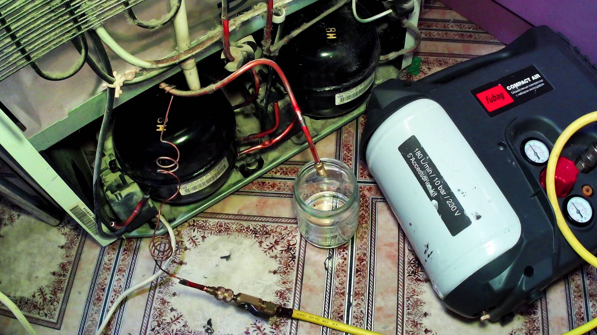 Устранение засора капиллярной трубки на холодильнике Atlant