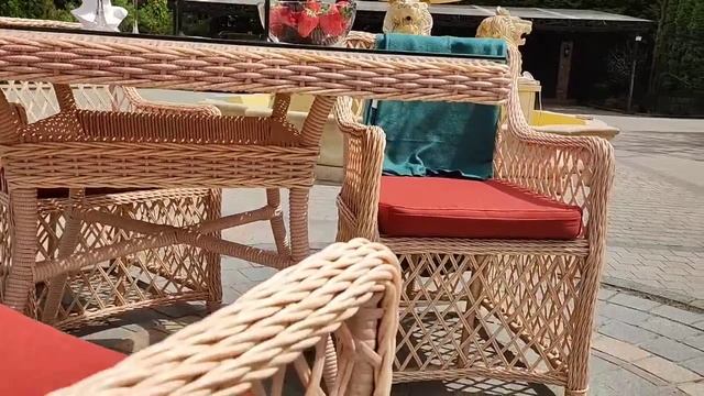 Плетеная уличная мебель MOKKA. Коллекция VILLA ROSA. 
Обеденная мебель для террасы и ресторана.