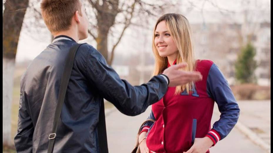 Как начать общение с девушкой