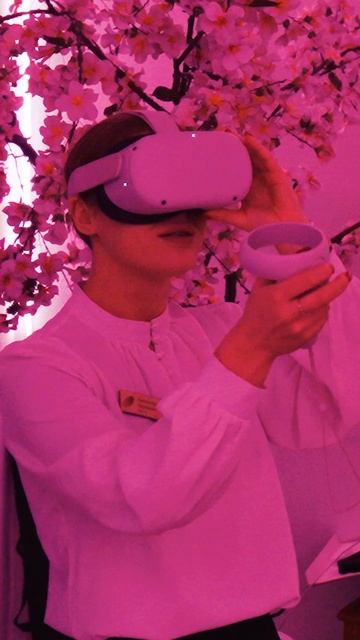 А у нас можно… в любом возрасте в увлекательной форме познакомиться с наукой!