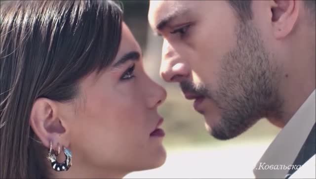 Акгюн & Ягмур / Последнее лето / Feryat - Hadise