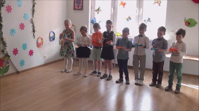 Песенка капель поем и подыгрываем на металлофоне