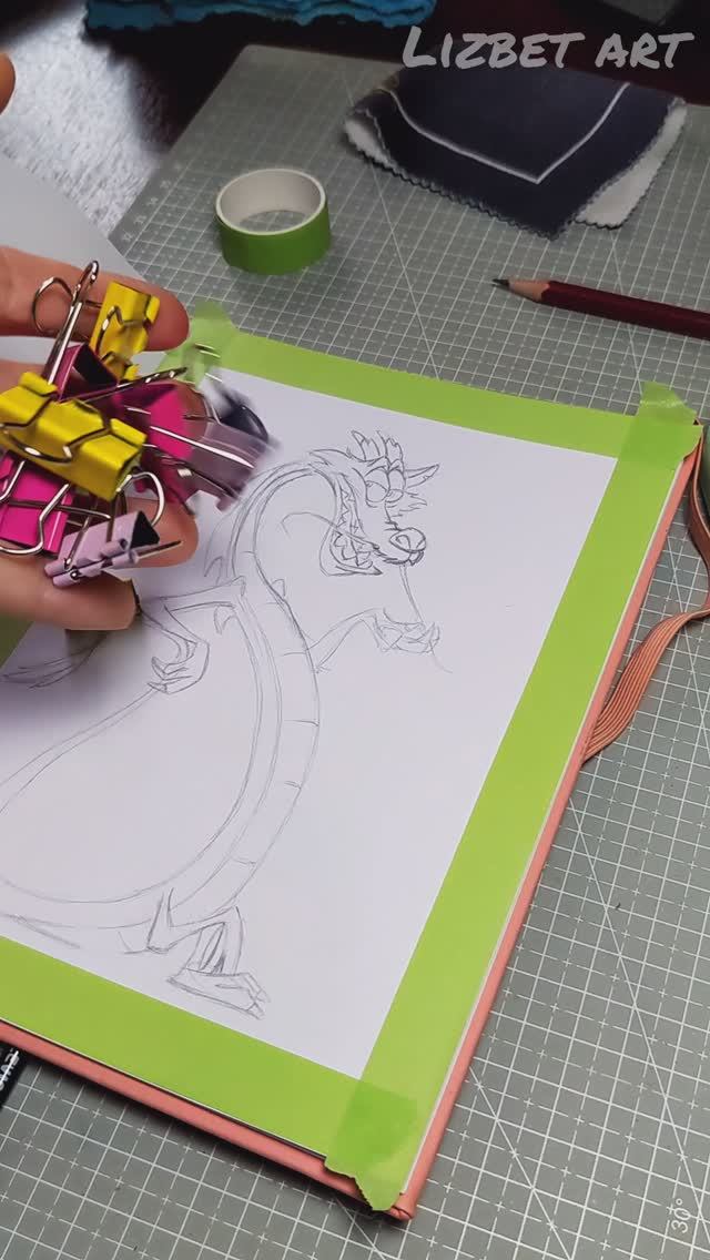Мушу из "Мулан"🐲 рисую мультфильм детства #tiktok #shorts #art #gouache #lizbet