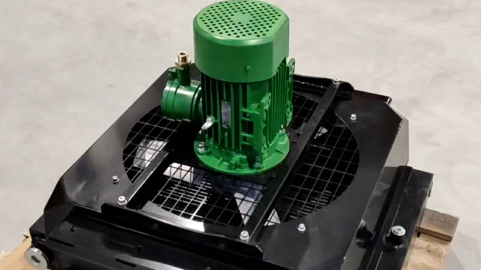 Взрывозащищённый маслоохладитель под заказ