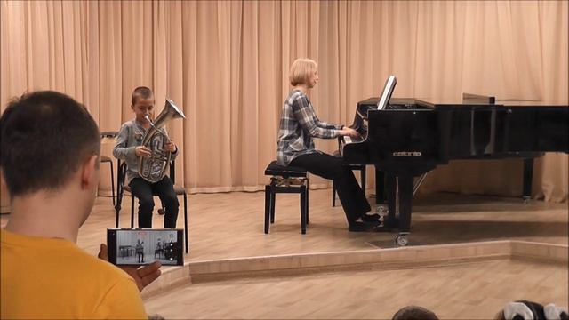 Г.Эрнесакс. Едет, едет паровоз. Исп. Подюков Игнат, 1 класс